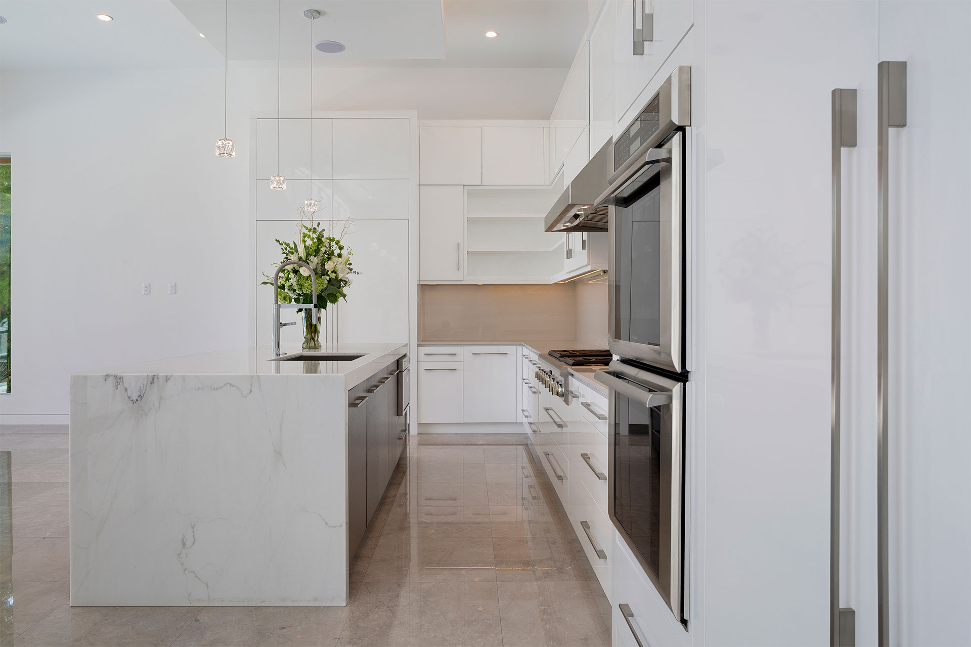 Contemporary Kitchens 2 - The Place For Kitchens and Baths